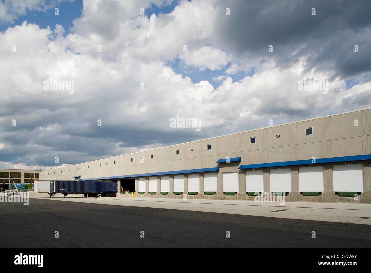 Boston warehouse hi-res stock photography and images - Alamy