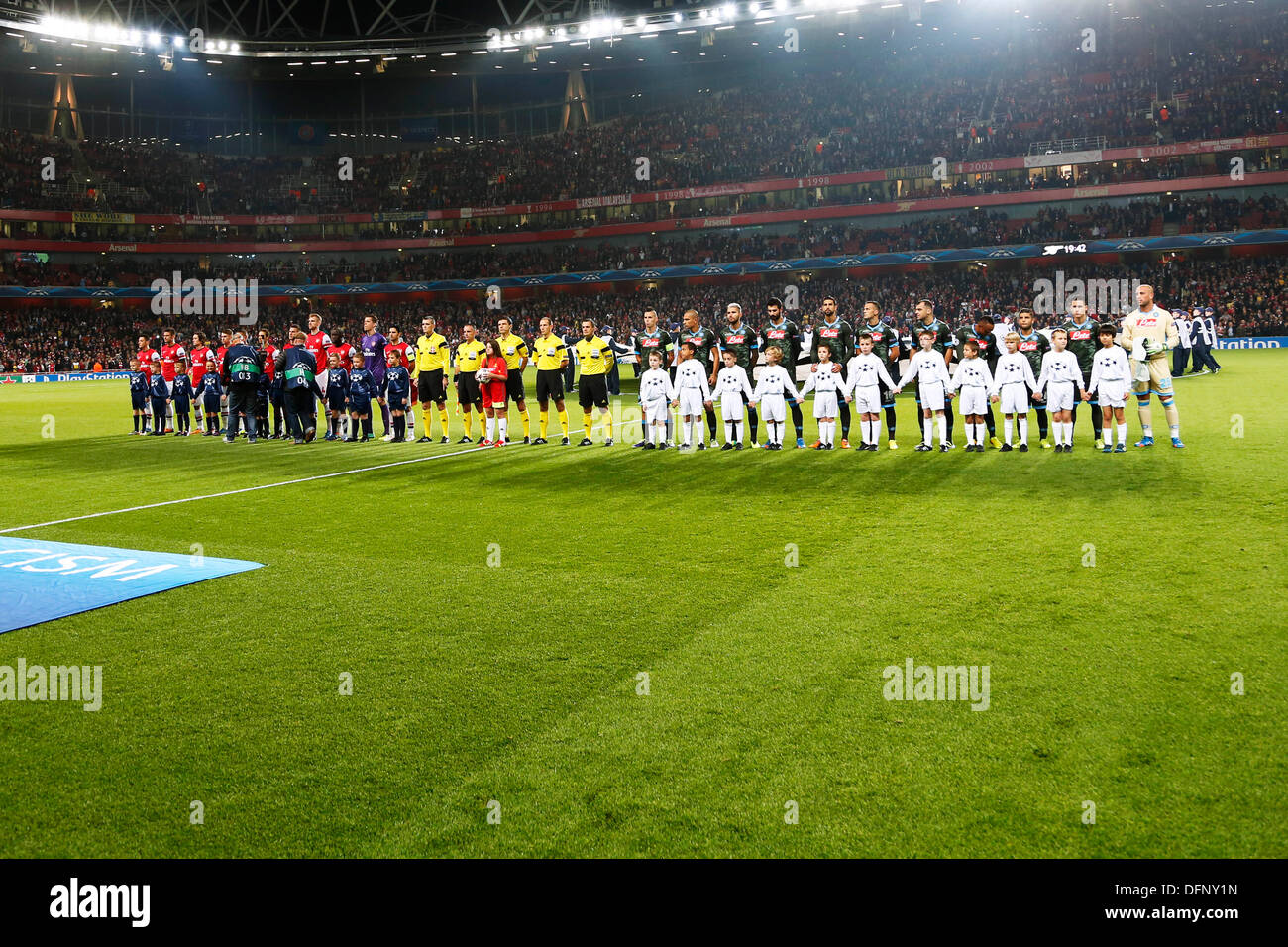 London, UK. © D. 1st Oct, 2013. Two team group Football / Soccer : UEFA ...