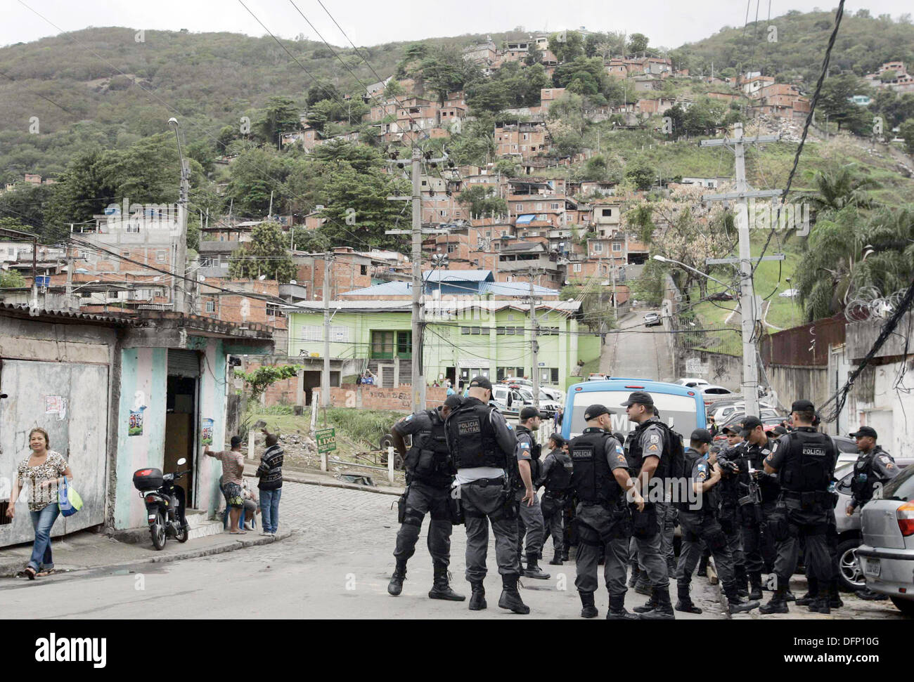 Pacifying hi-res stock photography and images - Alamy