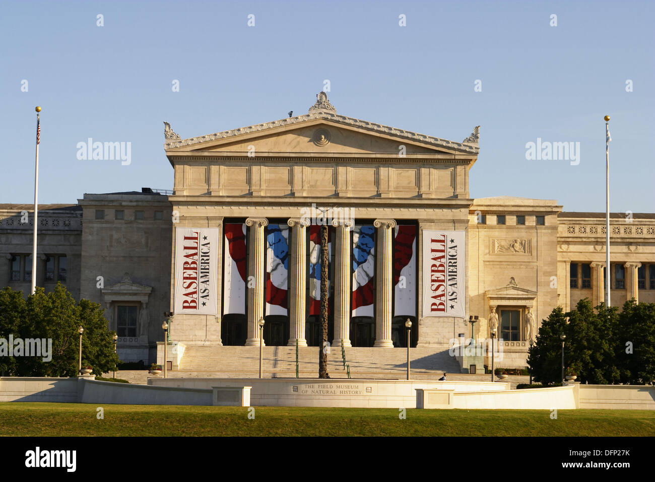 Chicago Field Museum Facade High Resolution Stock Photography and ...