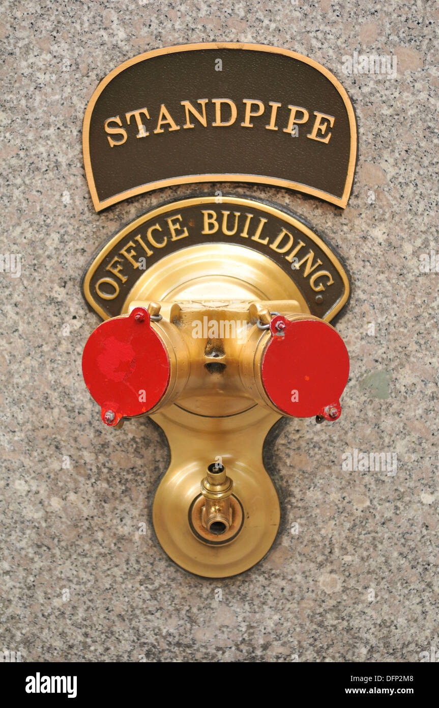 New york standpipe hi-res stock photography and images - Alamy