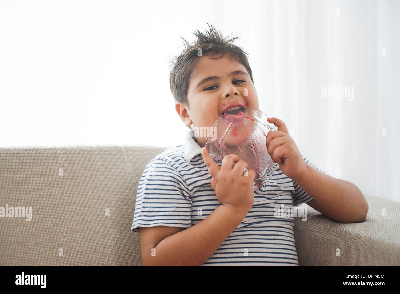 Boy eating jam hi-res stock photography and images - Alamy