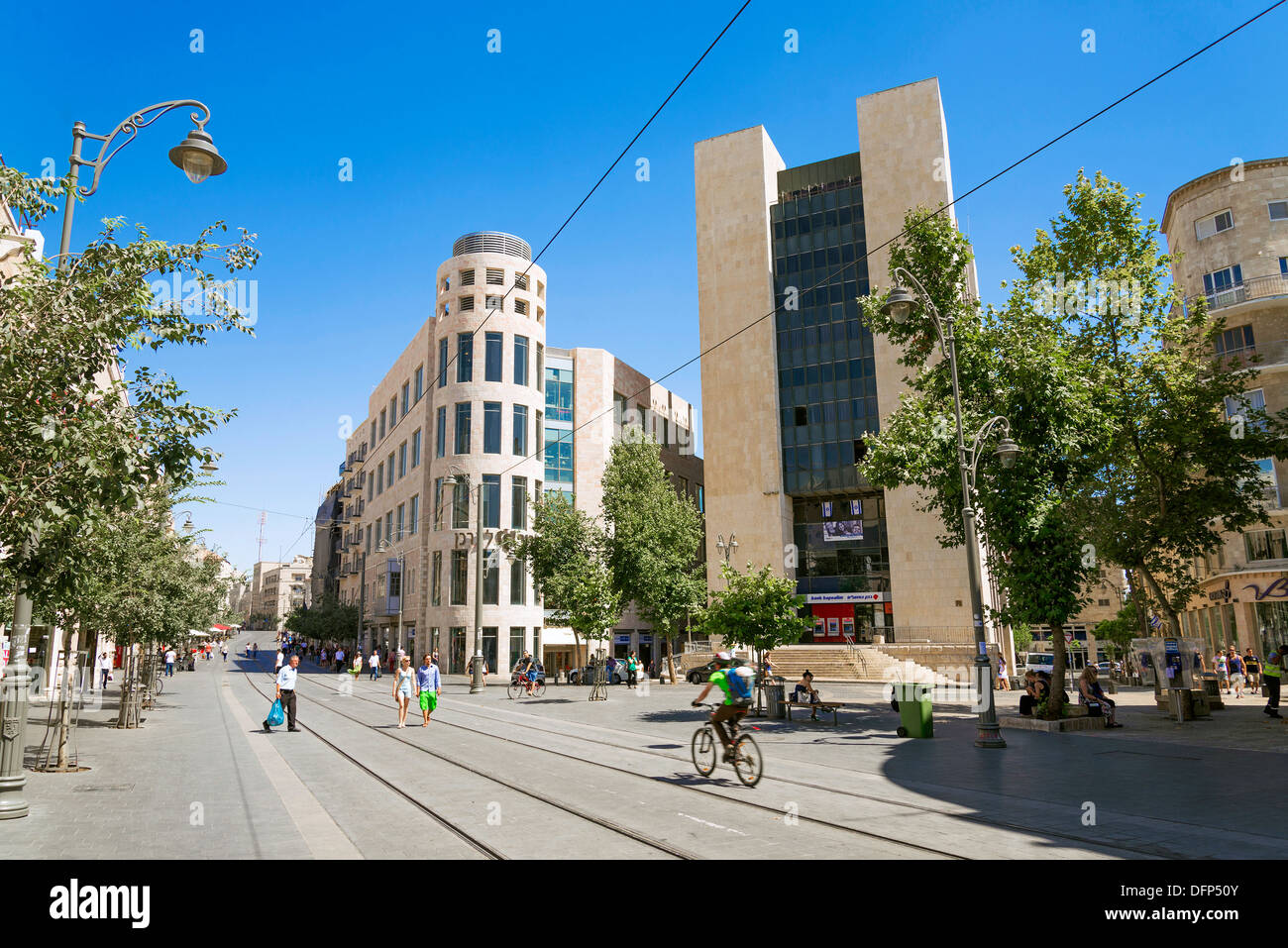 Modern jerusalem hi-res stock photography and images - Alamy