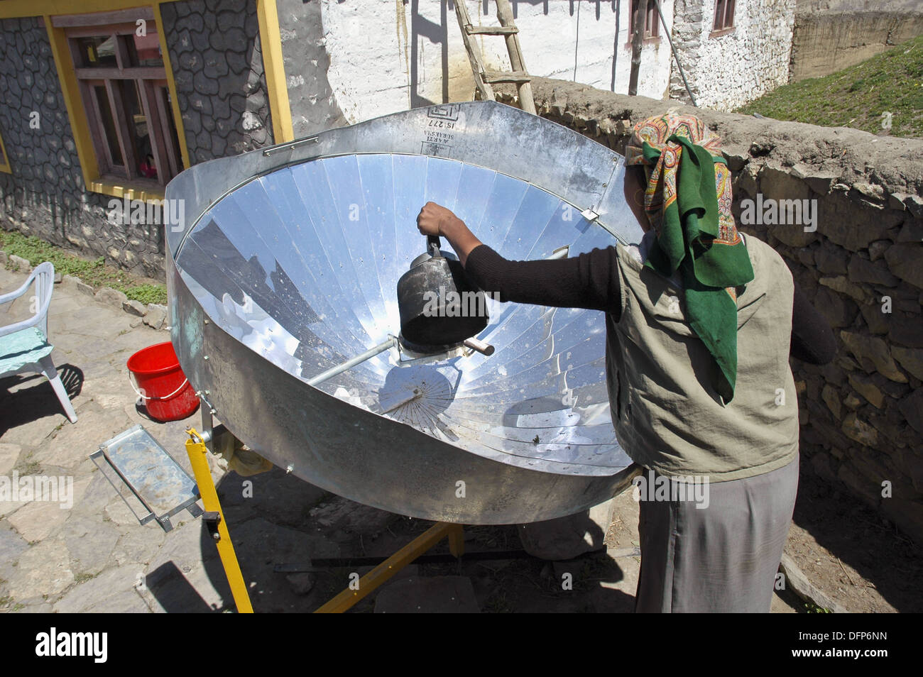 Nepalese cook with stove hi-res stock photography and images - Alamy