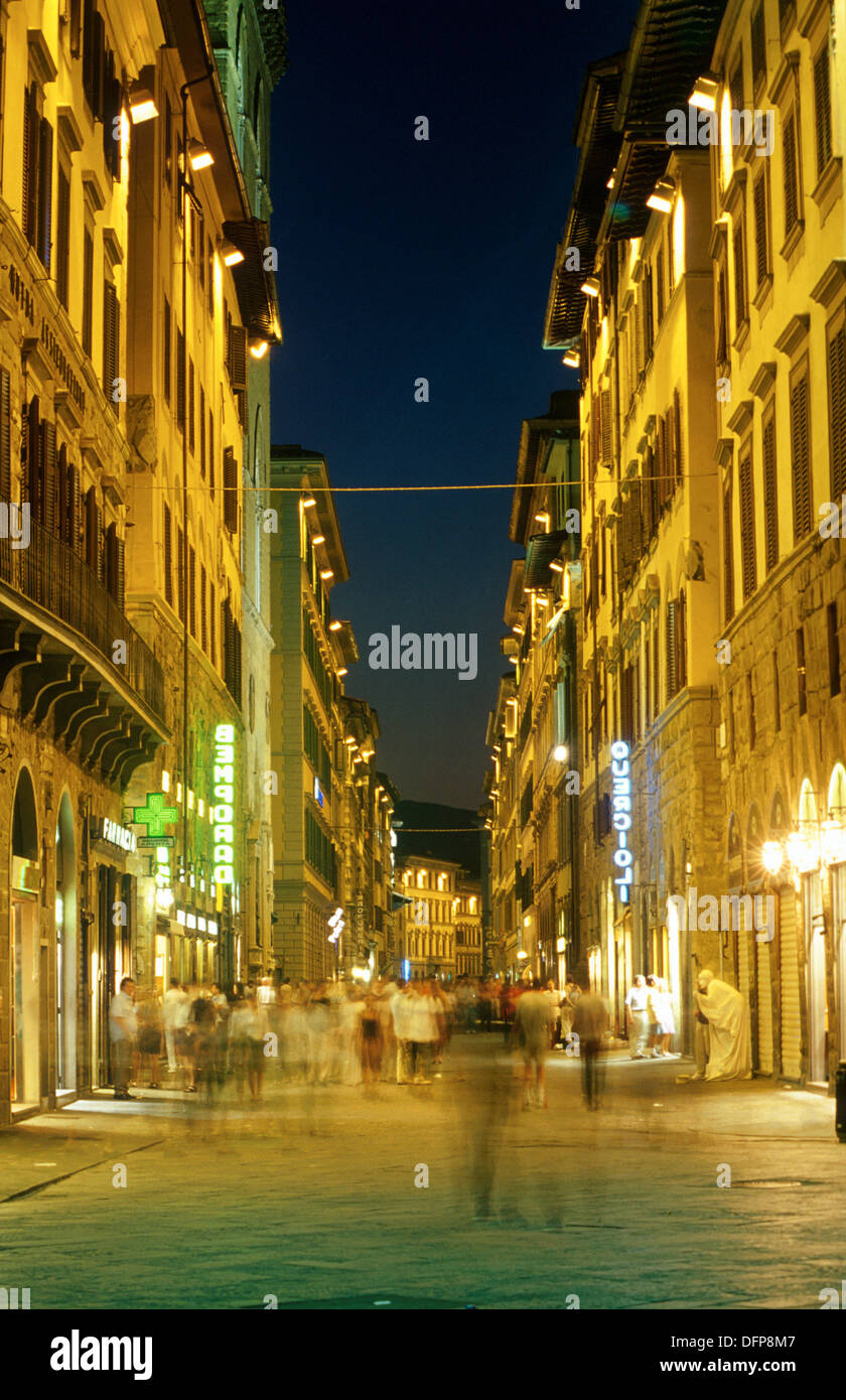 Via calzaiuoli florence italy hi-res stock photography and images - Alamy