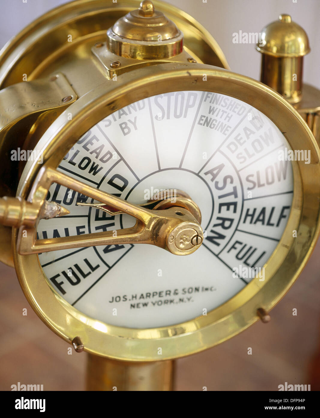 Engine order telegraph hi-res stock photography and images - Alamy