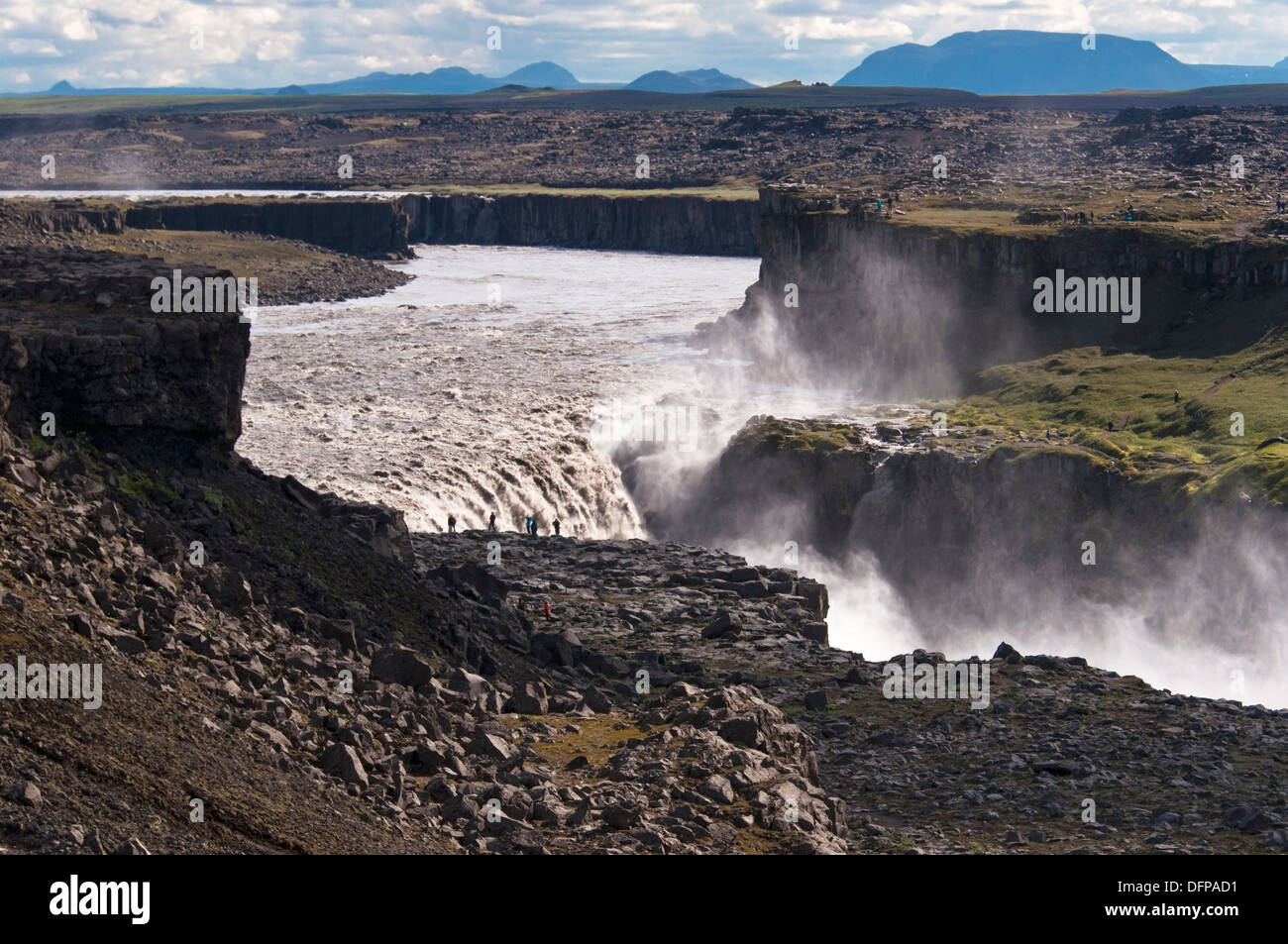 Greatest volume of water hi-res stock photography and images - Alamy