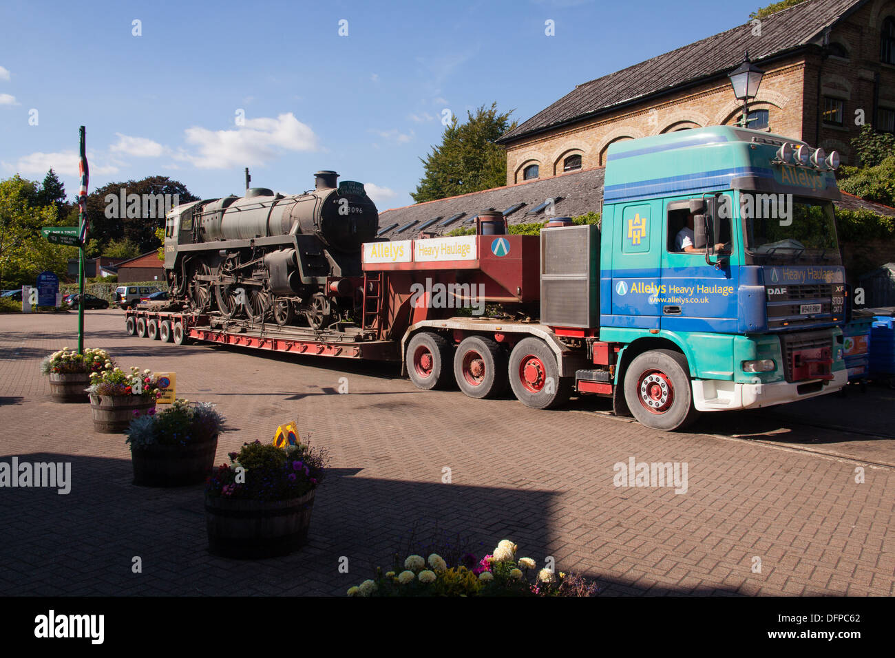 Steam locomotive on back truck hi-res stock photography and images - Alamy