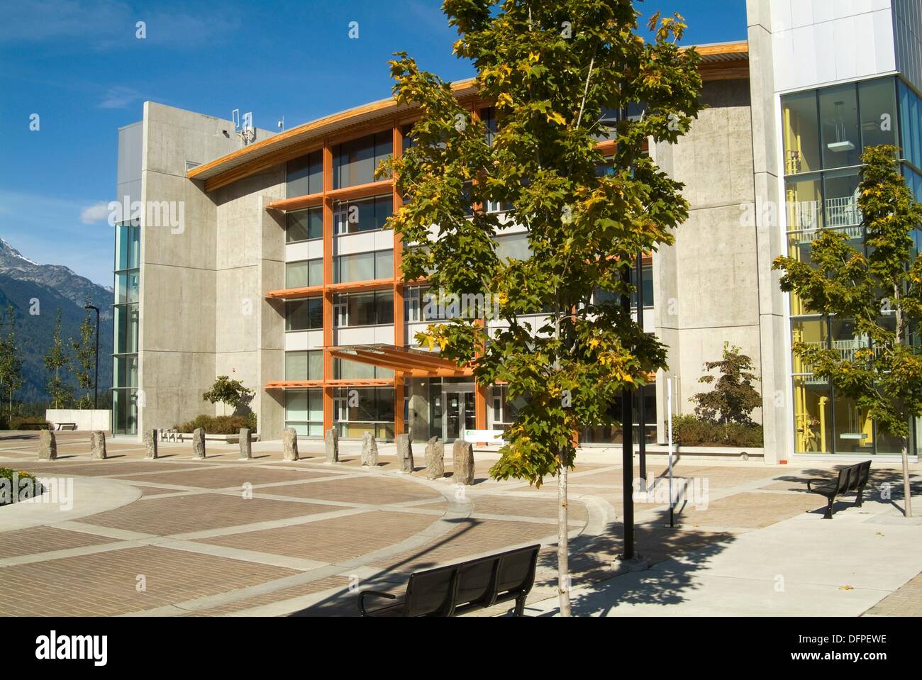 Quest university hi-res stock photography and images - Alamy