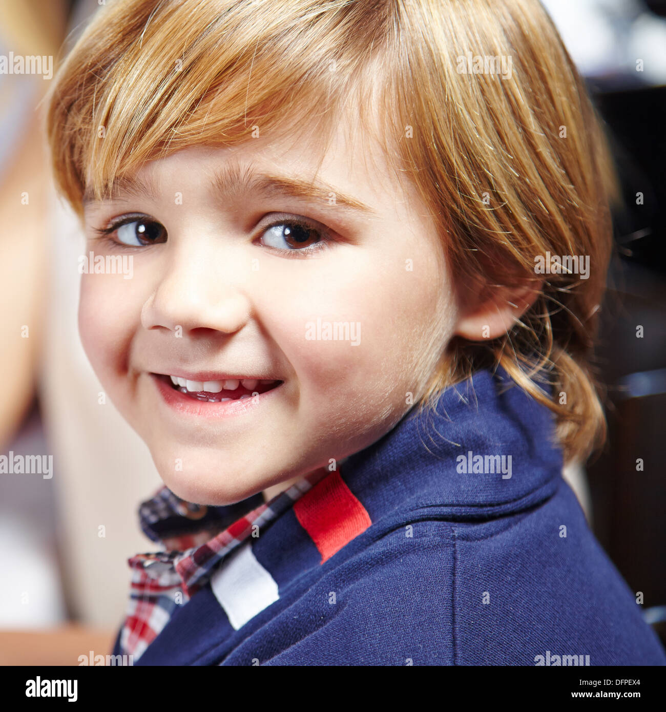 Boy happy face hi-res stock photography and images - Alamy