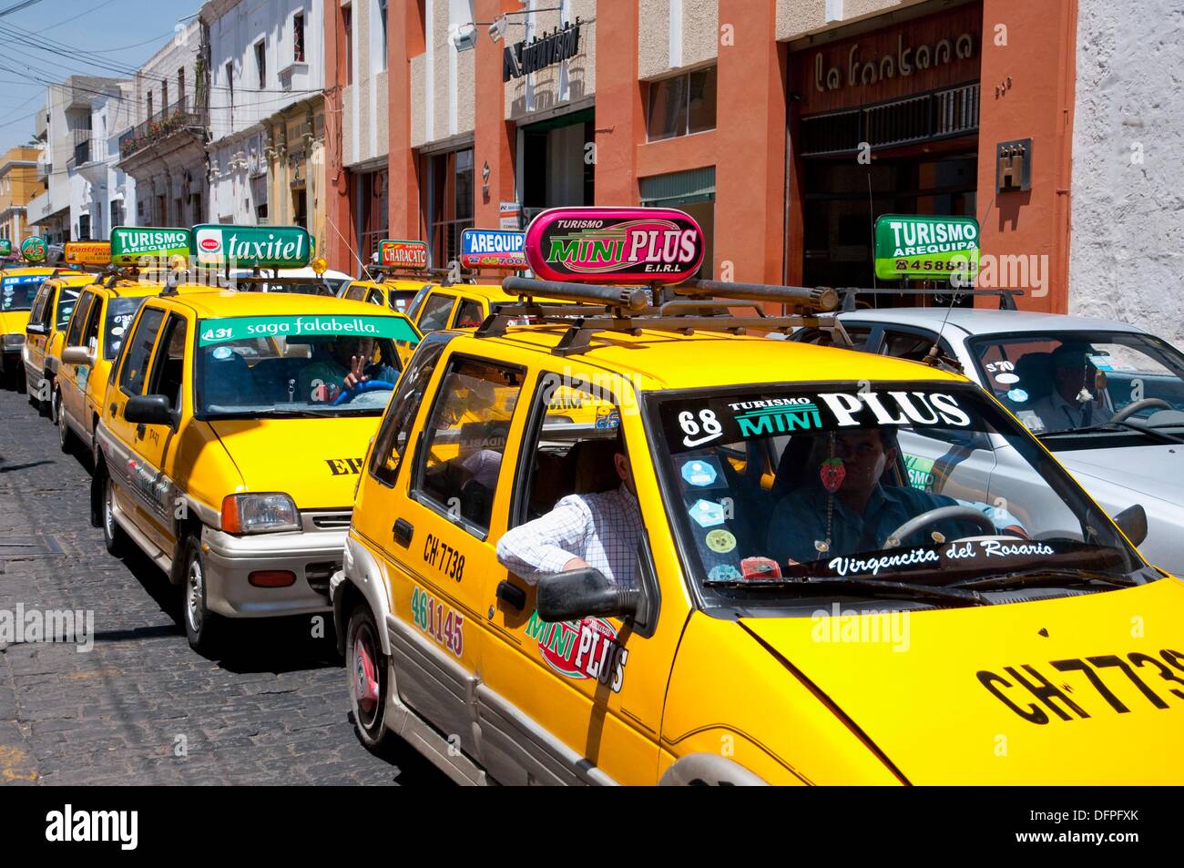 Peru streets hi-res stock photography and images - Alamy