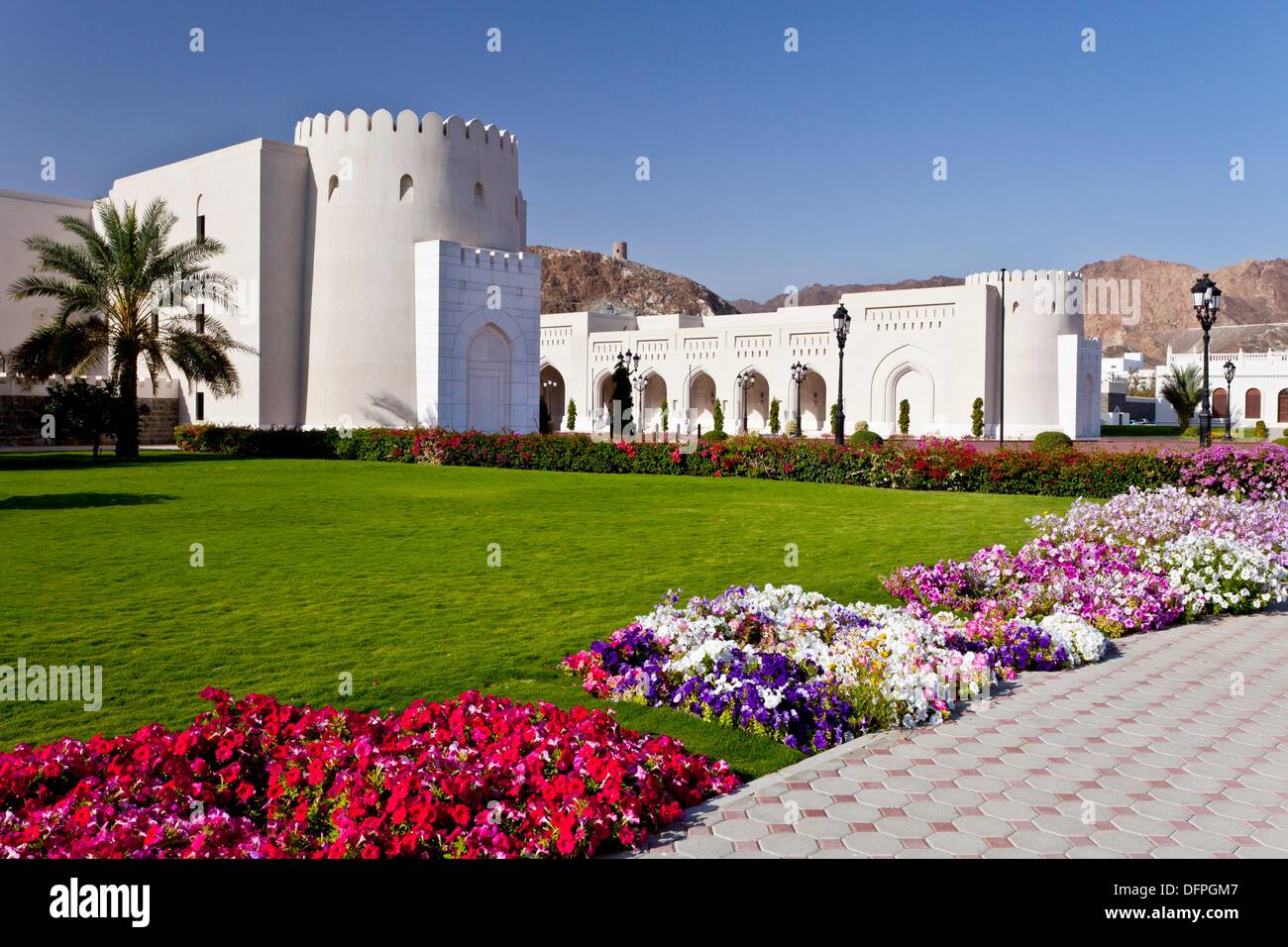 Government building in muscat oman hi-res stock photography and images ...