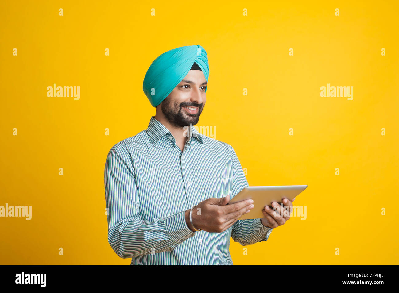 Sikh man hi-res stock photography and images - Alamy
