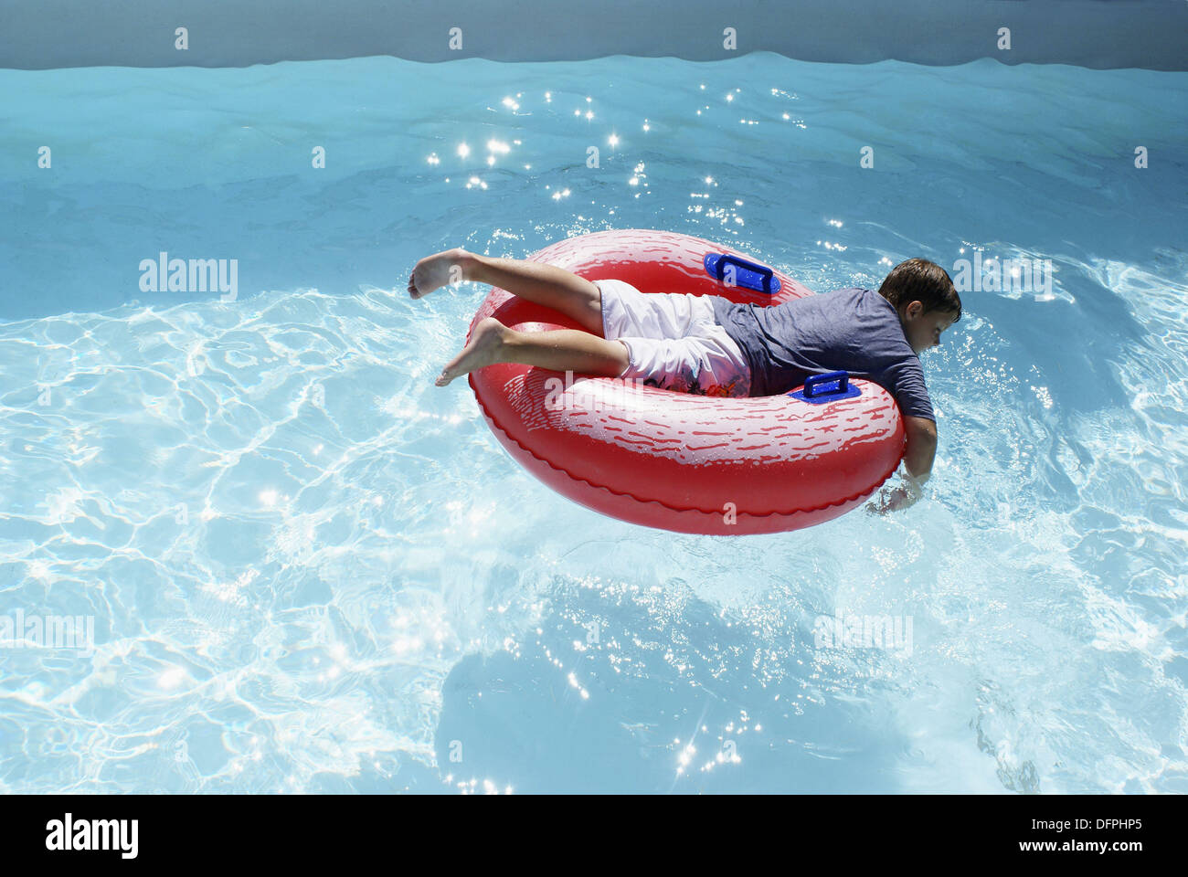 Lazy river tube hi-res stock photography and images - Alamy