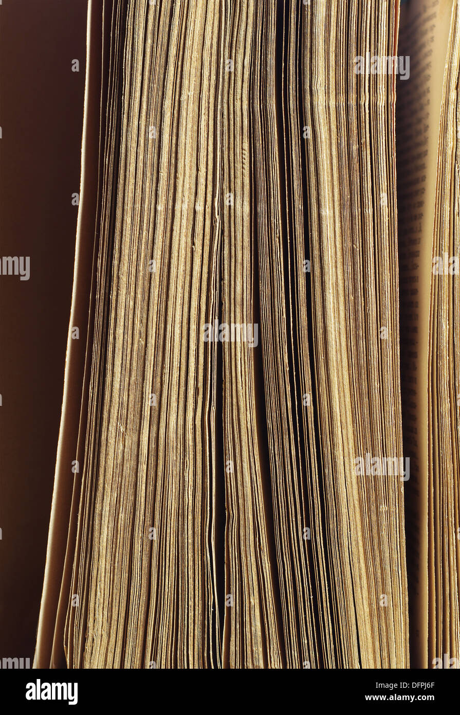 Book pages texture hi-res stock photography and images - Alamy