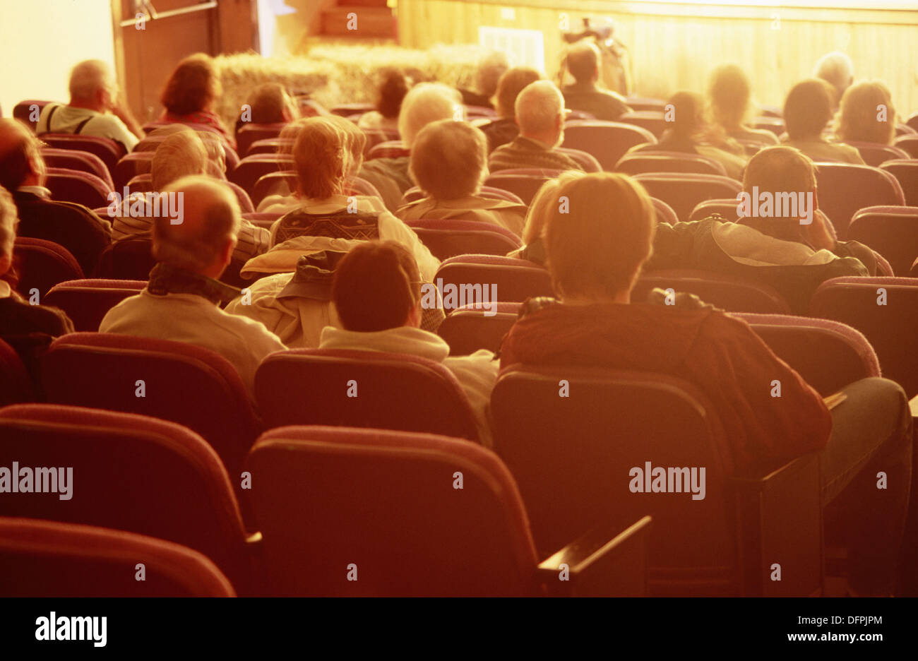 Back view of theatre audience hi-res stock photography and images - Alamy