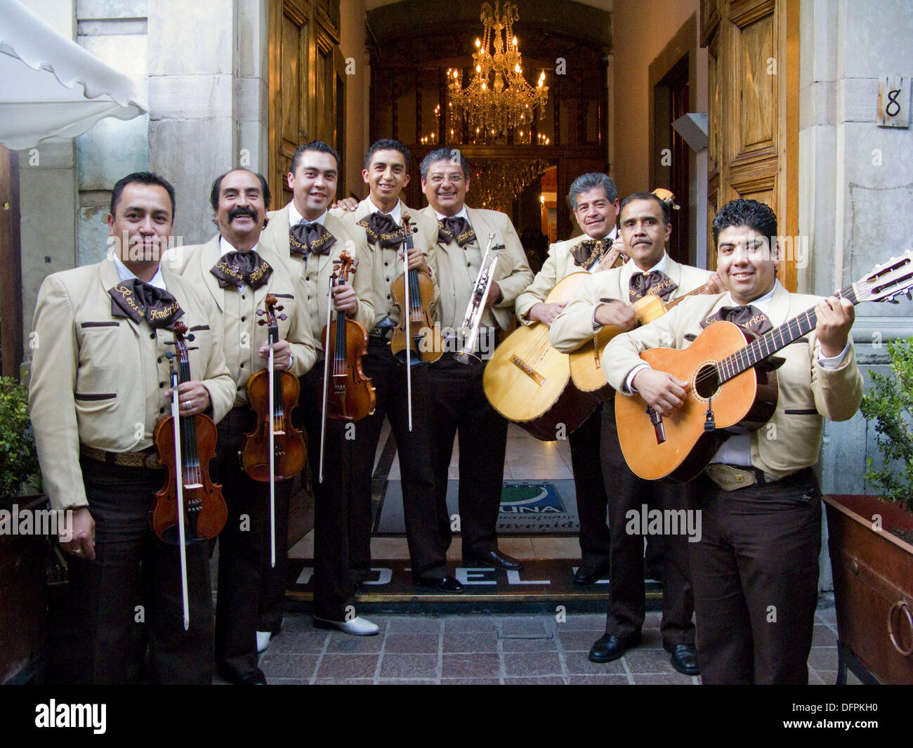 Mariachi Singer High Resolution Stock Photography and Images - Alamy