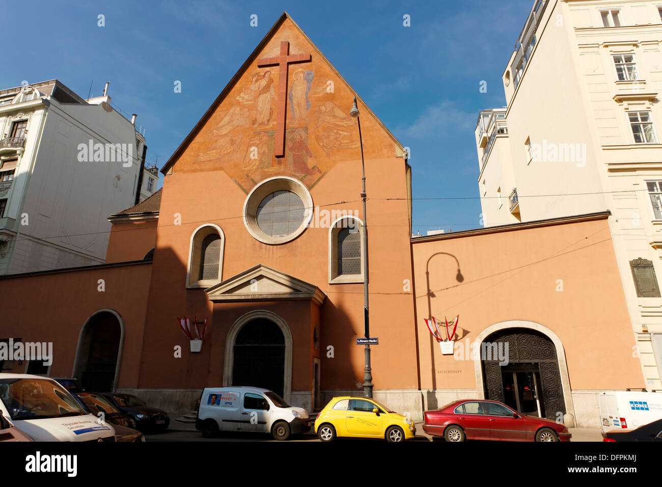 Capuchin church hi-res stock photography and images - Alamy