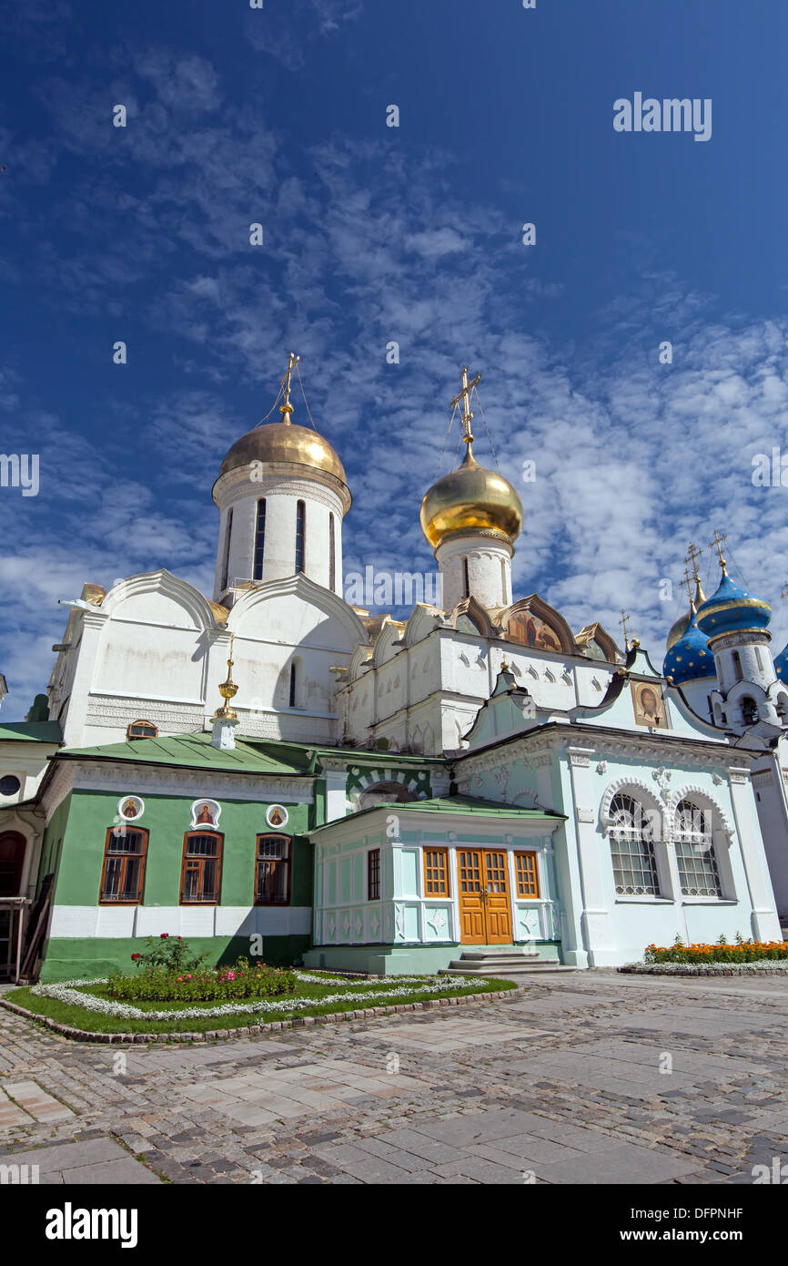 Russian monasteries hi-res stock photography and images - Alamy