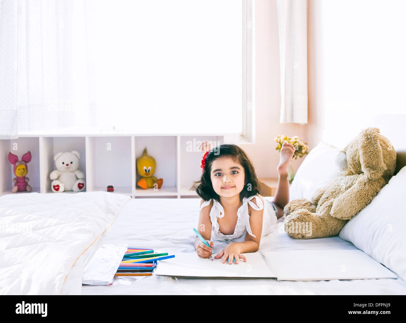 Cheerful drawing hi-res stock photography and images - Alamy