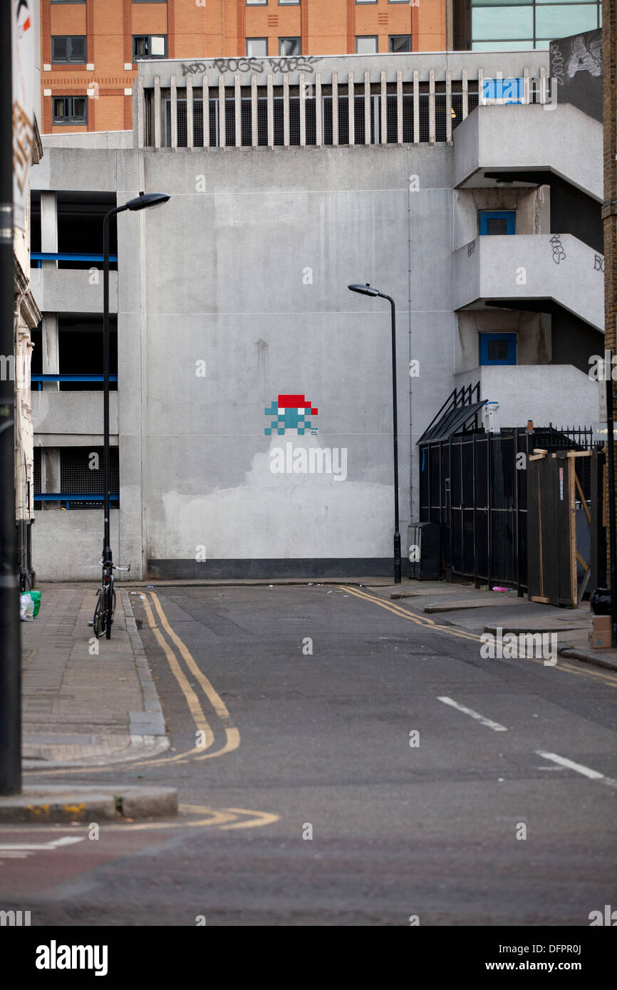 Invader Street Art Stock Photos & Invader Street Art Stock Images - Alamy