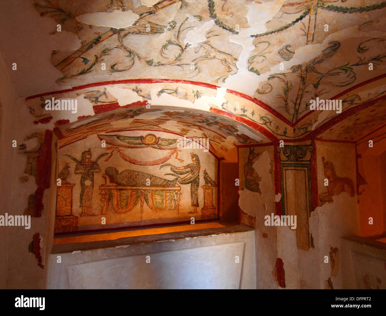 Alexandria egypt catacombs hi-res stock photography and images - Alamy