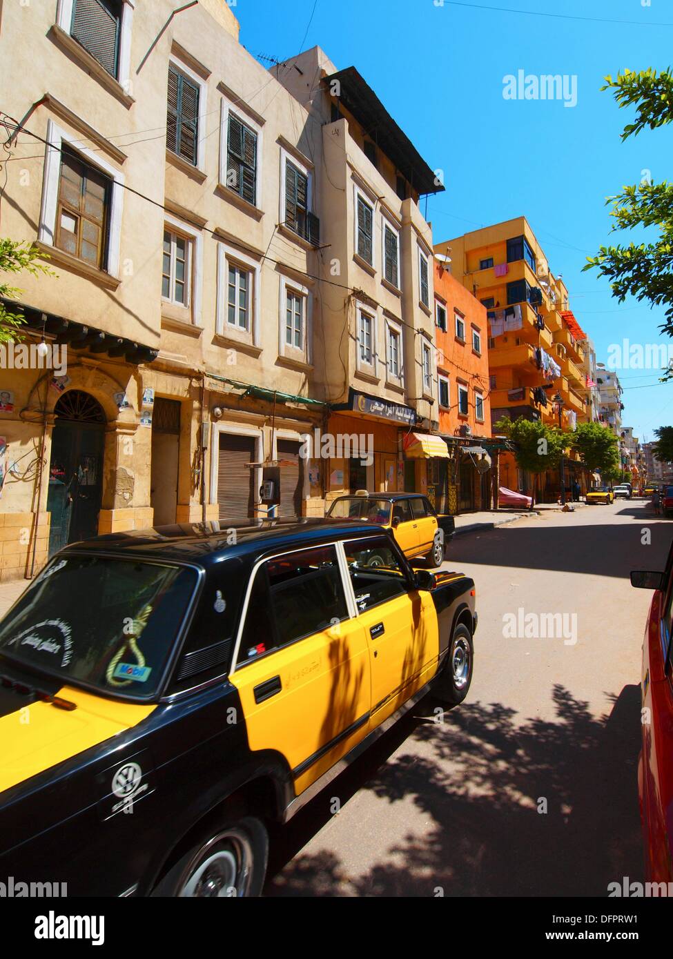 Egypt streets hi-res stock photography and images - Alamy