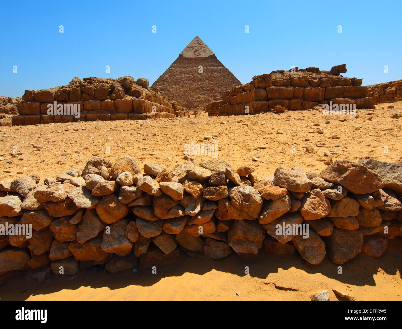 The pyramid of ghizeh hi-res stock photography and images - Alamy