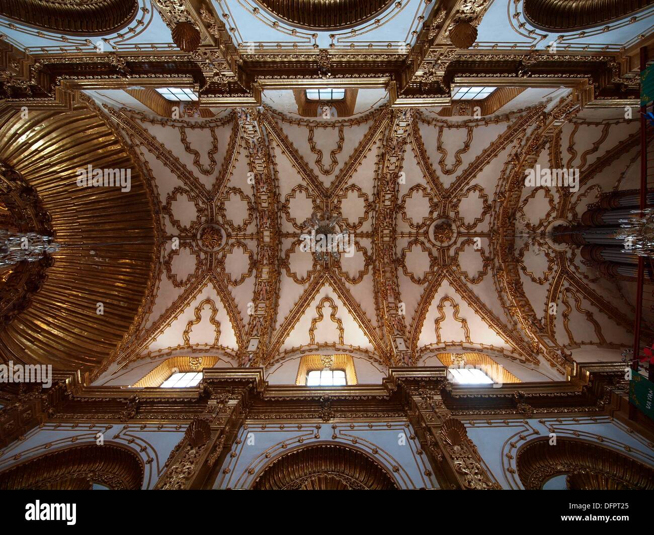 Ocotlan tlaxcala mexico hi-res stock photography and images - Alamy