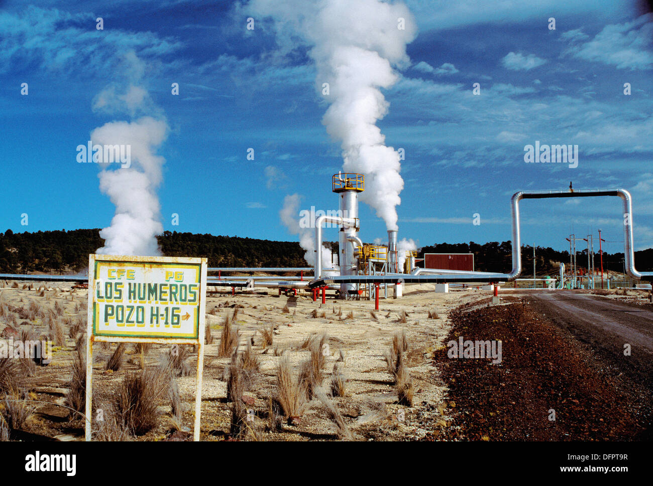 Geothermal power plant mexico hi-res stock photography and images - Alamy