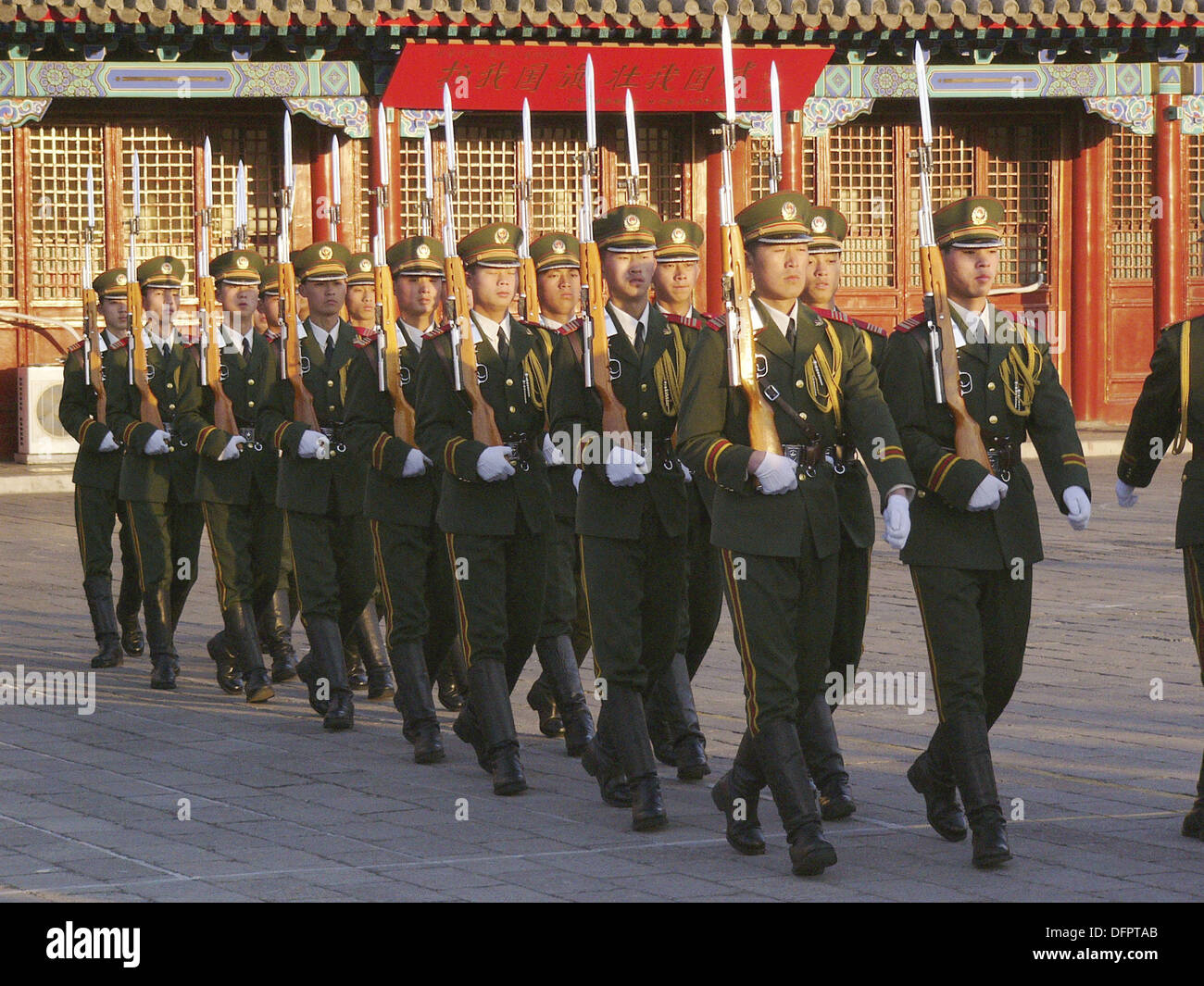 Red army soldiers uniform hi-res stock photography and images - Alamy