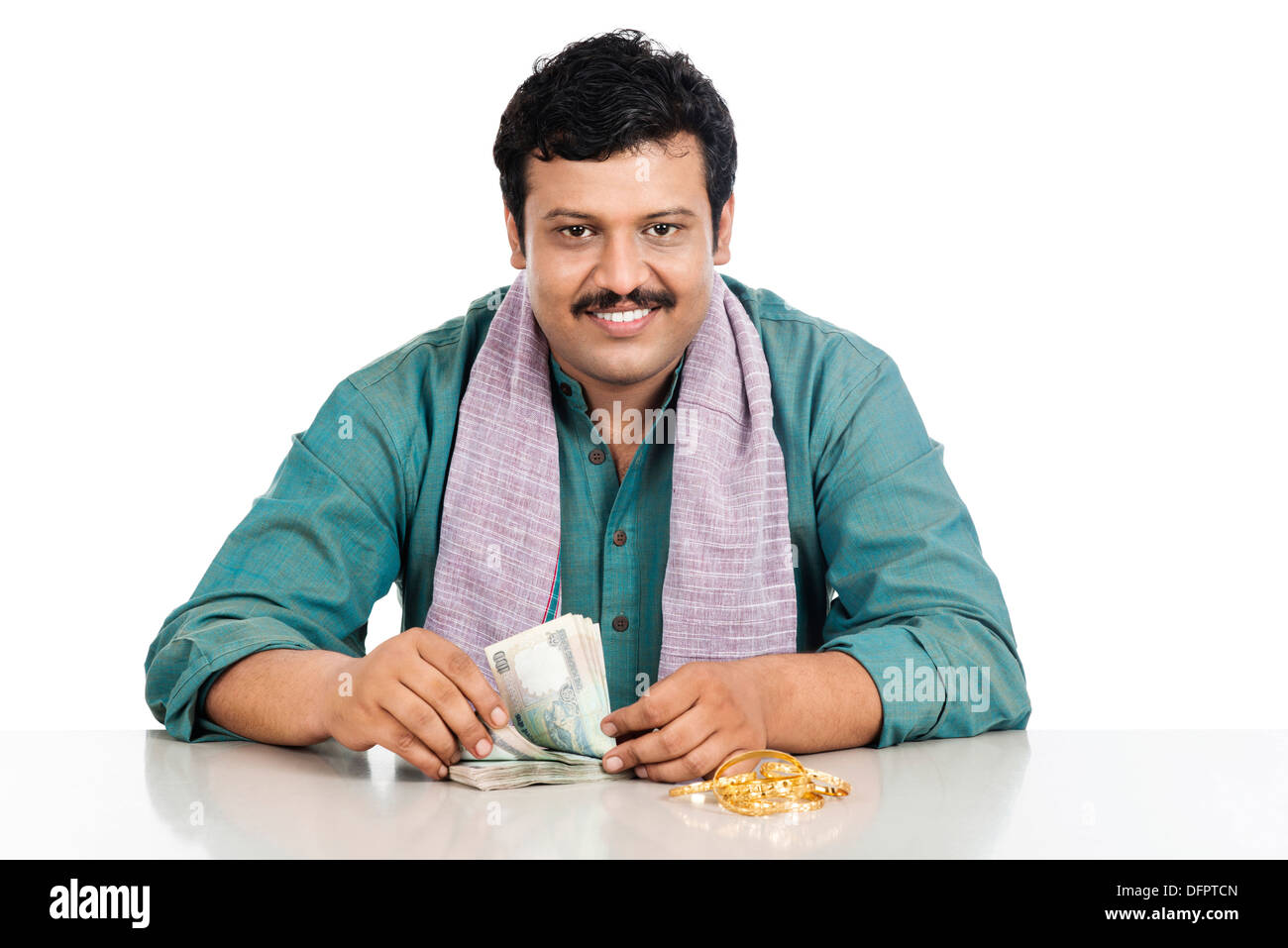 Man counting money hi-res stock photography and images - Alamy