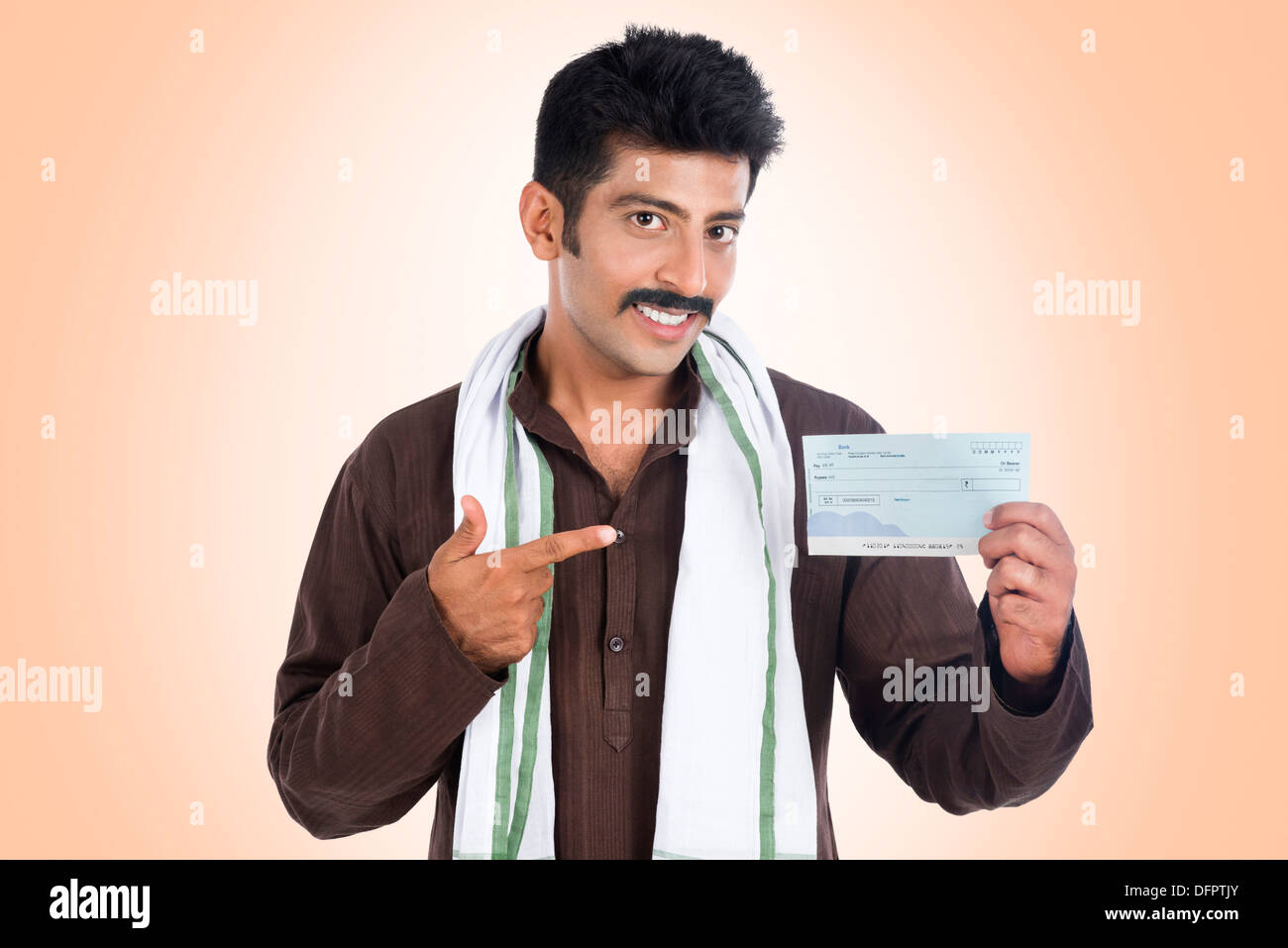 Cheque bank hi-res stock photography and images - Alamy
