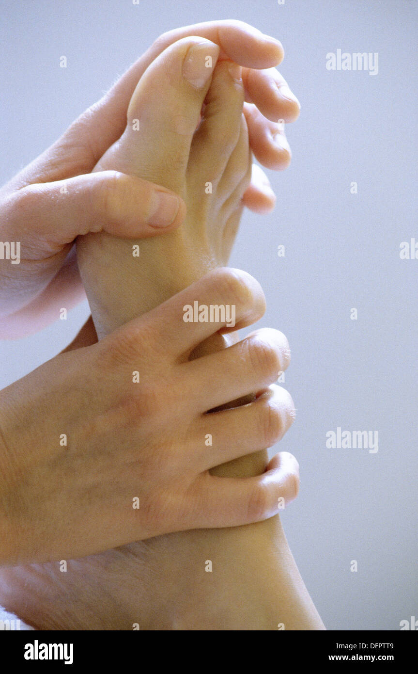 Reflexotherapy hi-res stock photography and images - Alamy