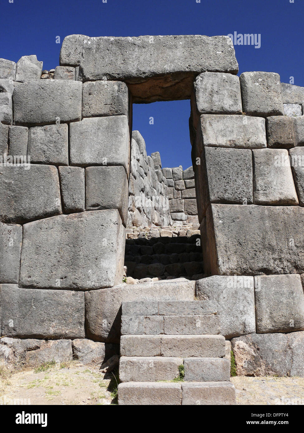 Sacsayhuaman inca ruins door hi-res stock photography and images - Alamy