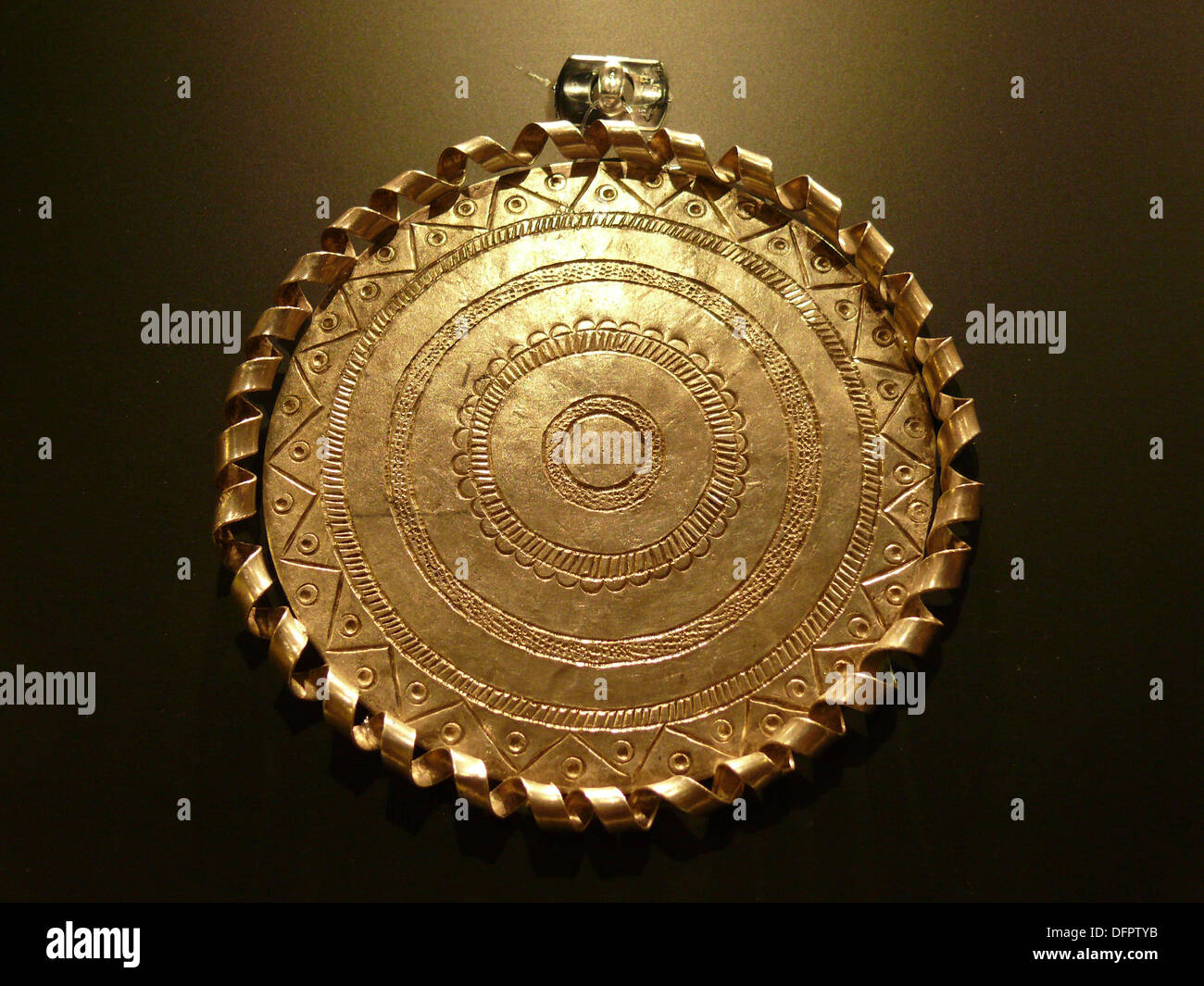 Mapuche silver hi-res stock photography and images - Alamy