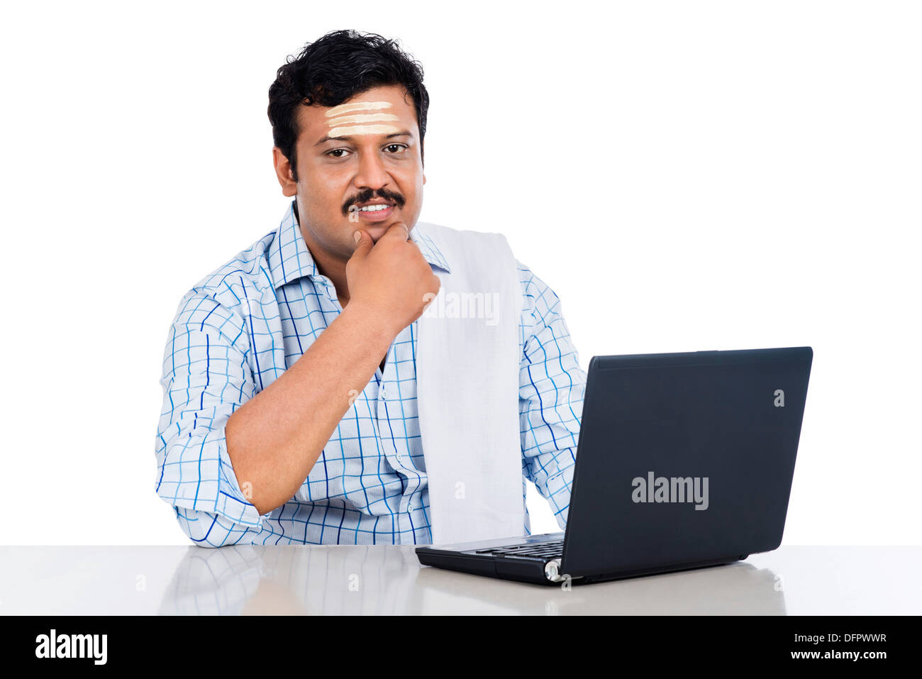 Indian man using laptop hi-res stock photography and images - Alamy