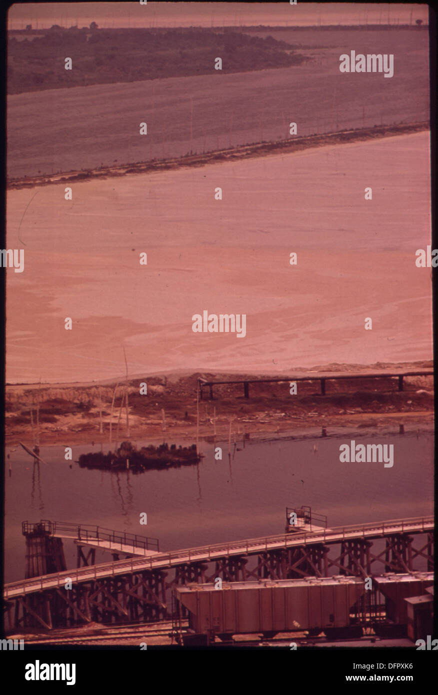 Olin mathieson hi-res stock photography and images - Alamy