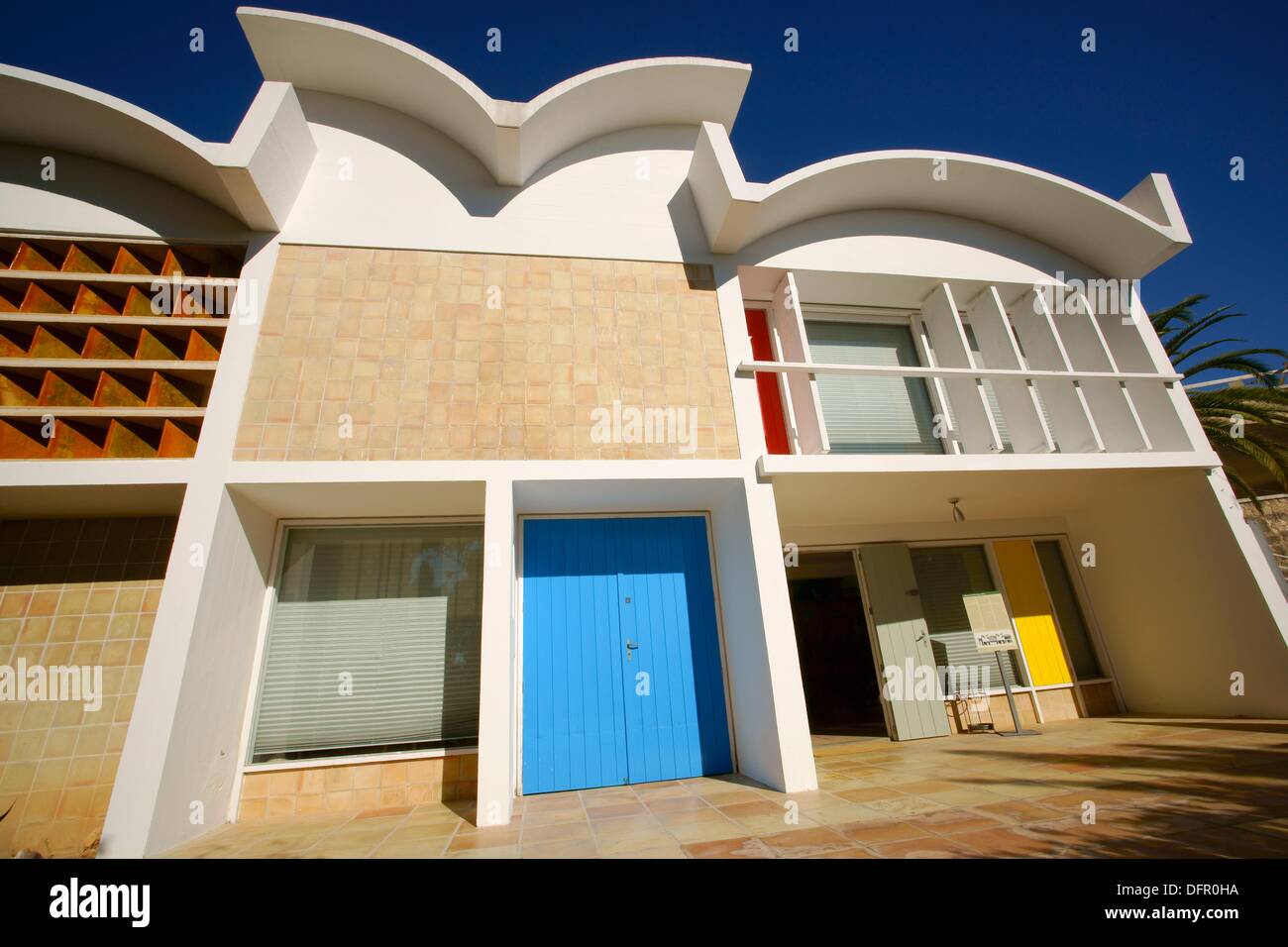 Joan miro mallorca and taller sert hi-res stock photography and images ...