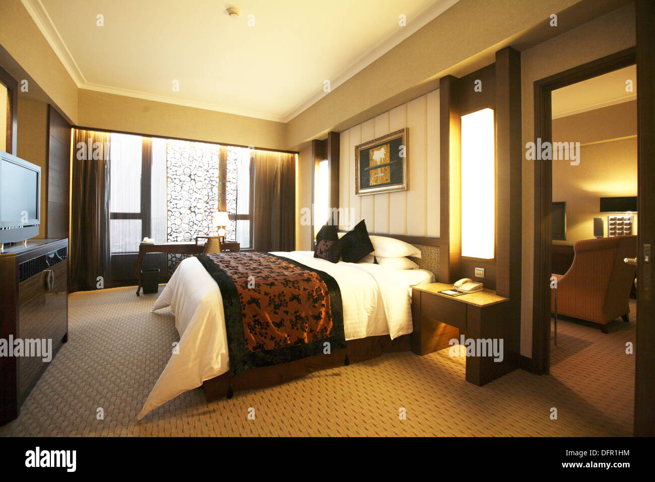 Prestige hotel hi-res stock photography and images - Alamy