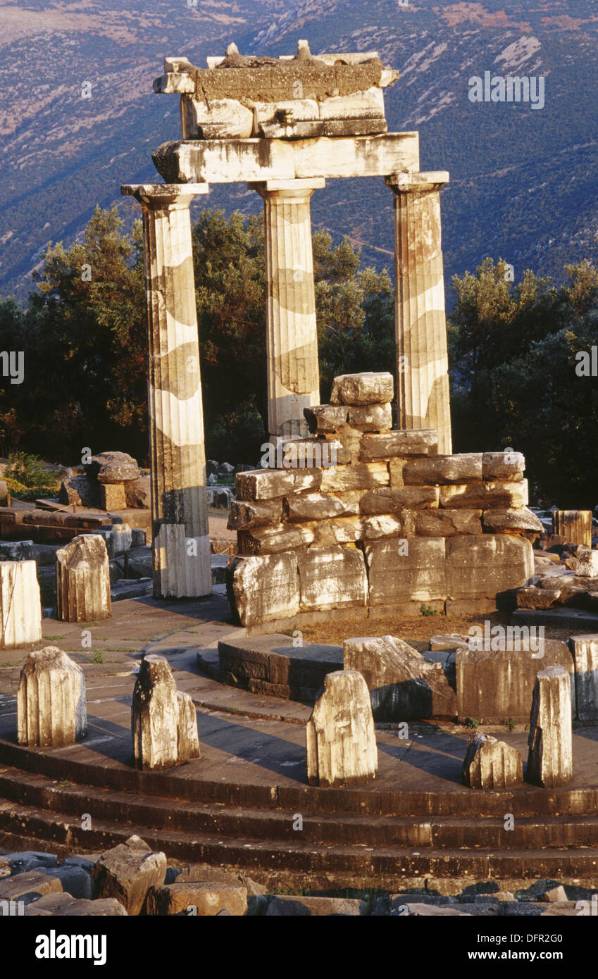 Tholos in the sanctuary of athena pronaia hi-res stock photography and ...