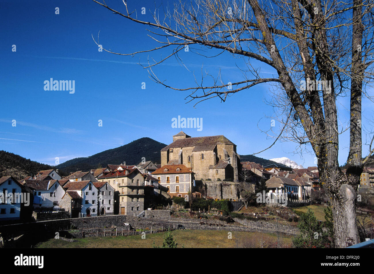 Ansó. Ansó valley. Pyrenees. Aragon. Spain Stock Photo - Alamy