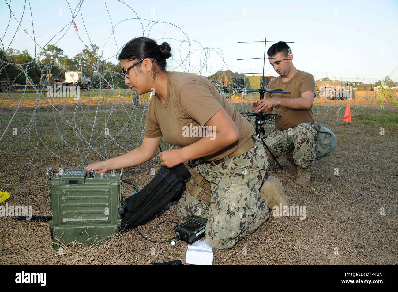 Information systems technician 3rd class nancy vergara hi-res stock ...