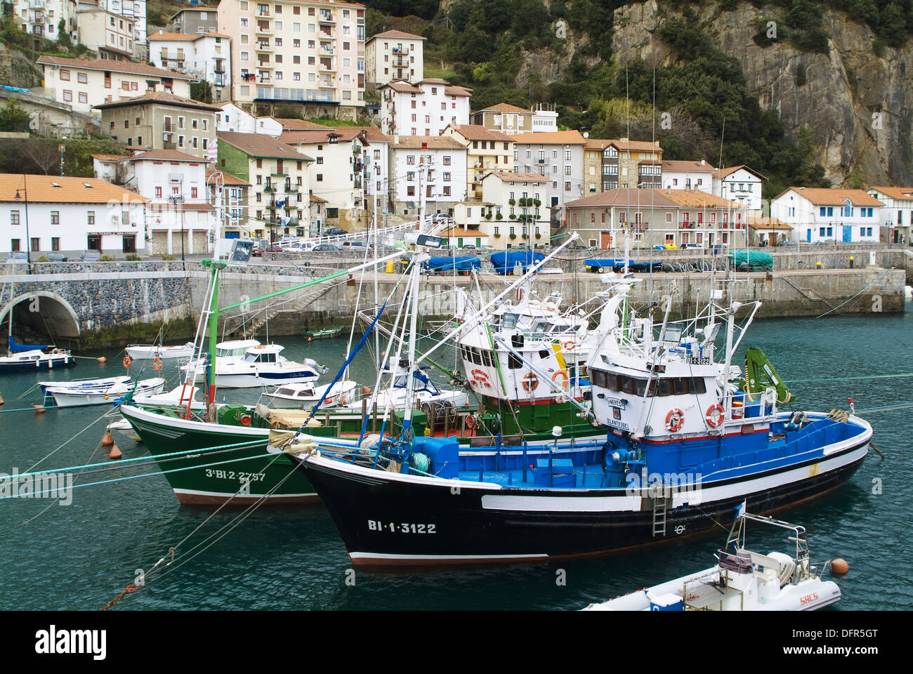 Elantxobe harbour hi-res stock photography and images - Alamy
