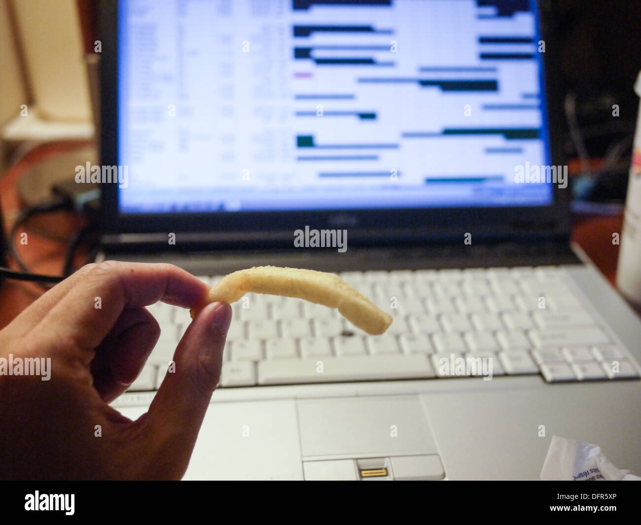 Hand desk hi-res stock photography and images - Alamy