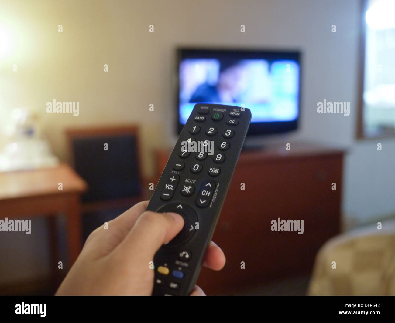 Tv remote hi-res stock photography and images - Alamy
