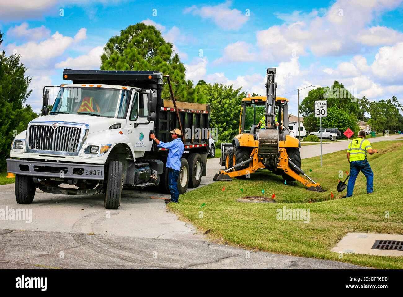 Dig out hi-res stock photography and images - Alamy