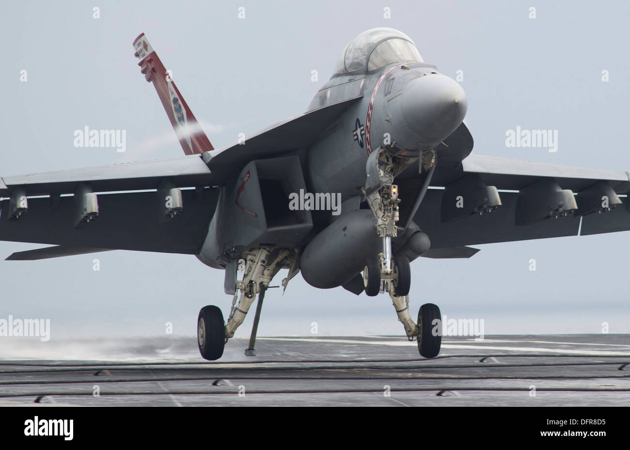 An F/A-18F Super Hornet from the Diamondbacks of Strike Fighter ...