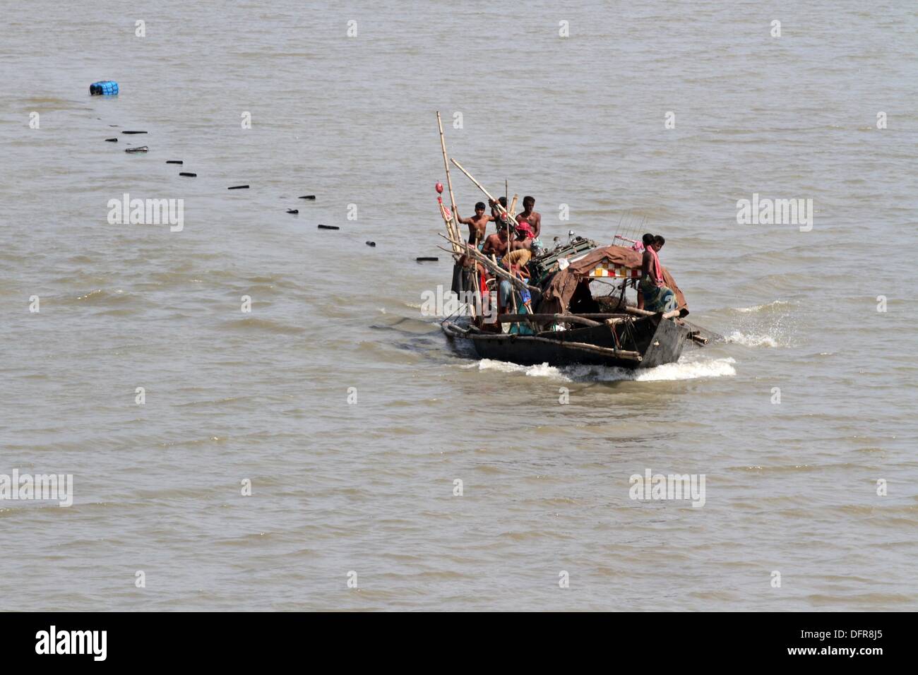 Hilsa Fish Catching High Resolution Stock Photography and Images - Alamy