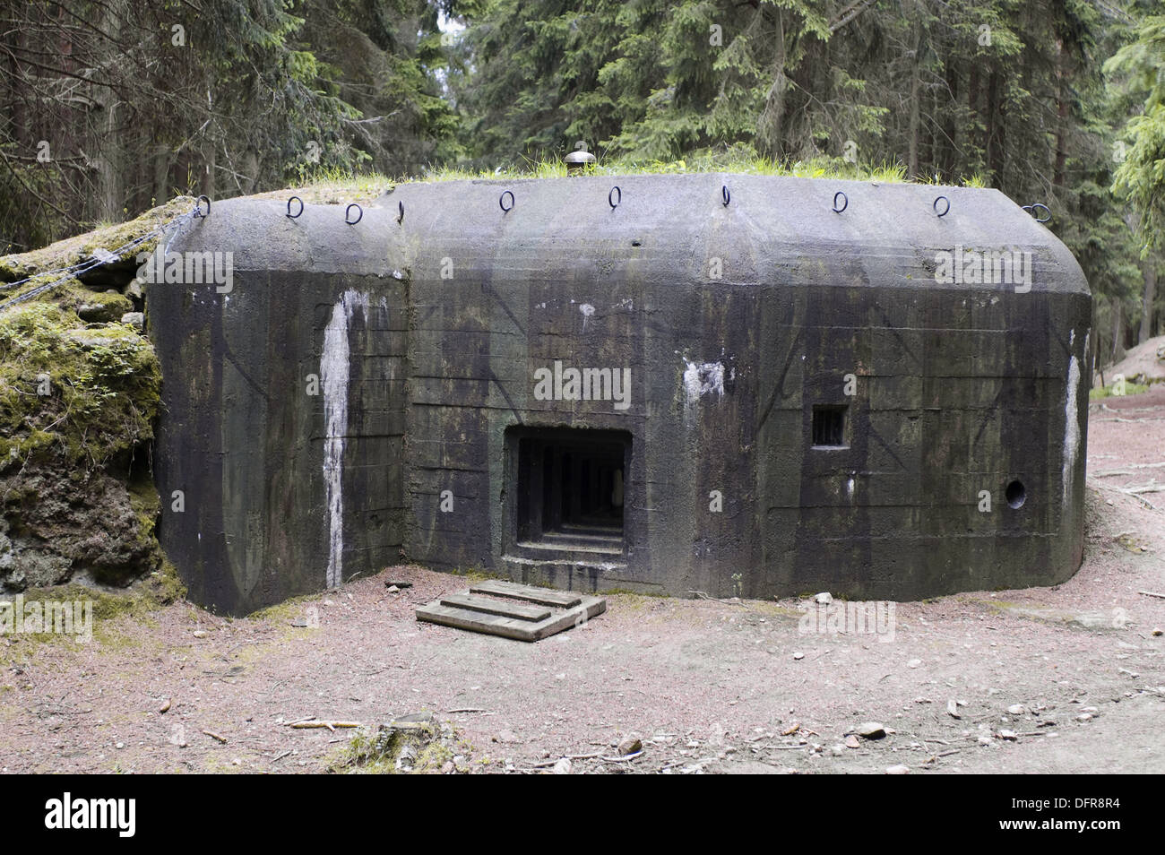 World war two defence bunker High Resolution Stock Photography and ...